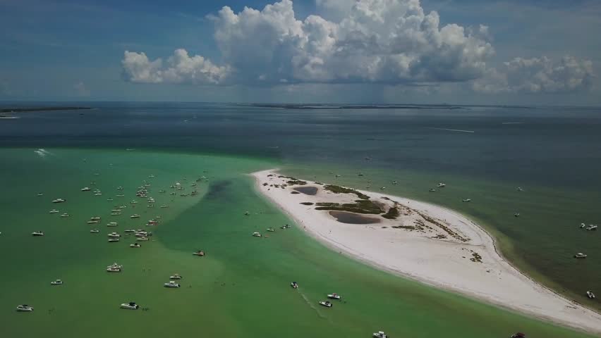 Island in the blue-green waters of Florida Bay image - Free stock photo ...