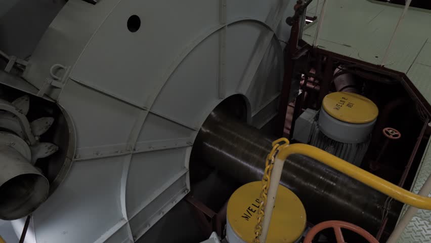 Engine Rooms with gears image - Free stock photo - Public Domain photo ...