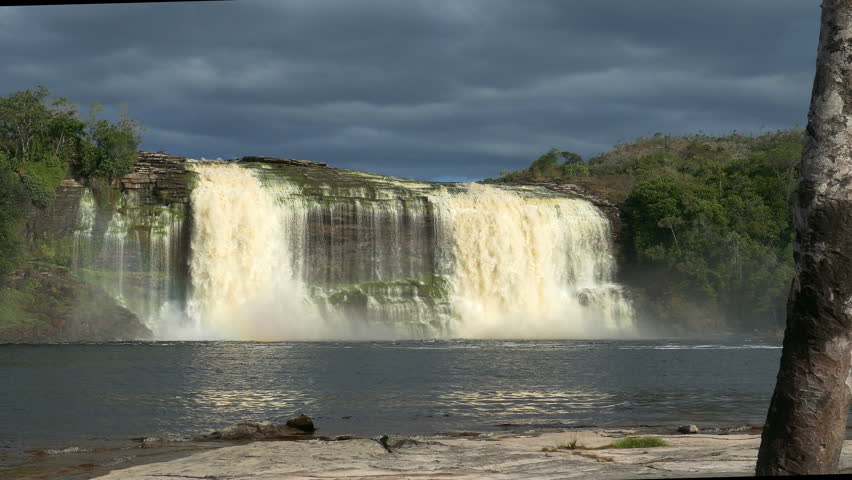 El Hacha Waterfall in Canaima Stock Footage Video (100% Royalty-free ...