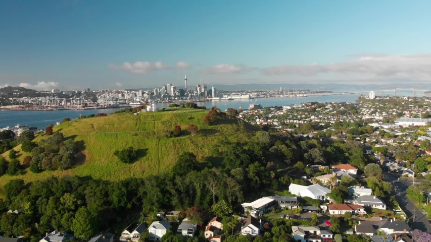 Sky Tower in Auckland, New Zealand image - Free stock photo - Public ...