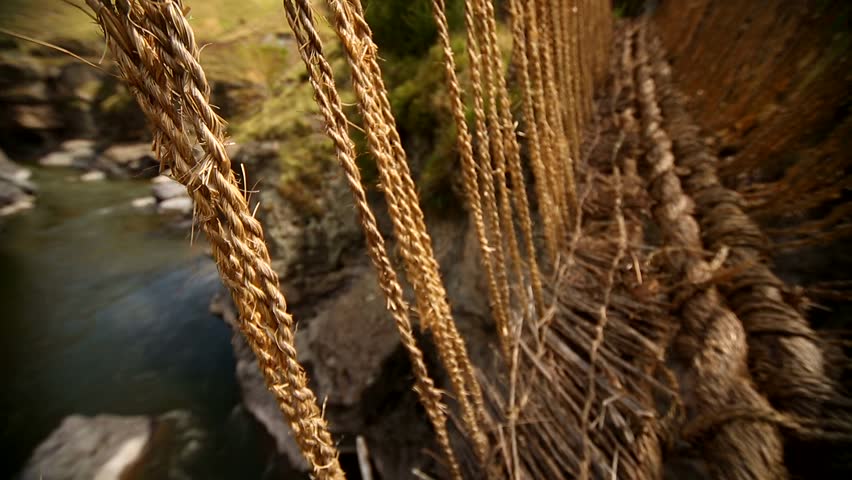 PERU: Inca Grass Bridge Q'Eswachaka Over The River Apurimac In The ...
