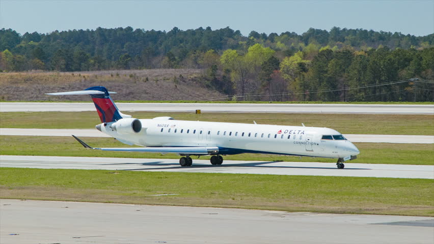 Private Business Jet Cessna-C550-Citation-Bravo-PrivateFly-AA9987 On ...