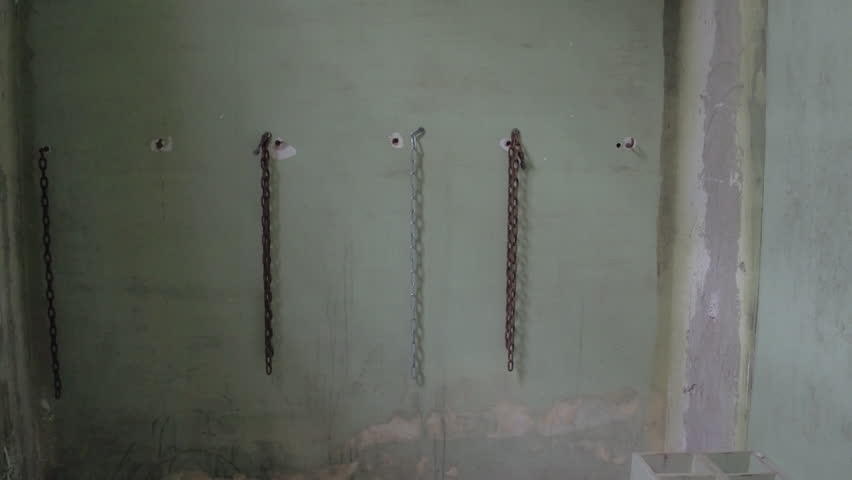 Creepy Basement Torture Chamber Stockvideos & Filmmaterial 21823051 ...