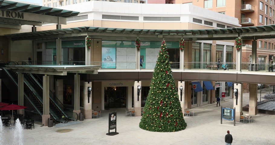 SALT LAKE CITY, UTAH - DEC 2016: City Urban Shopping Center Mall ...