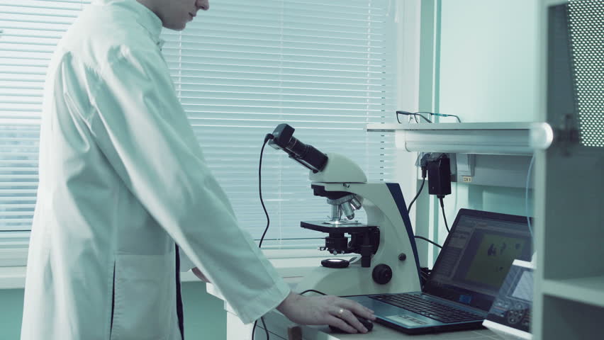 Laptop on workbench image - Free stock photo - Public Domain photo ...