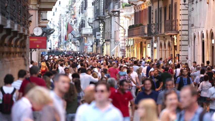 Crowd Crowded Street In Rome, Italy, Corso Del Rinascimento Stockvideos ...