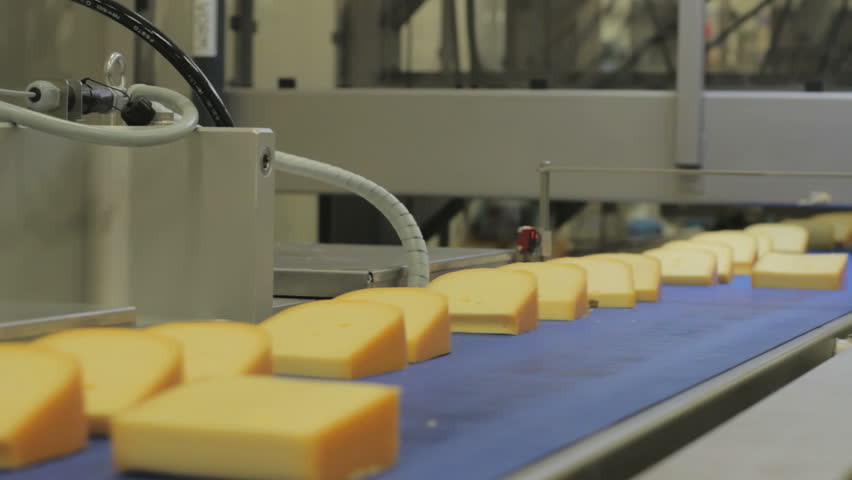 Production Of Fast Food On The Assembly Line Stockvideos & Filmmaterial ...