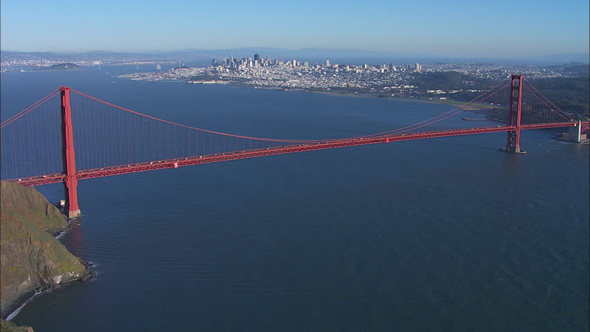 Golden Gate Bridge over the Bay in San Francisco, California image ...